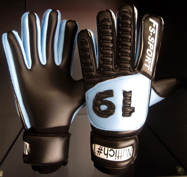 FS-Sport – Individuelle Torwarthandschuh-Sondermodelle – Keep It!