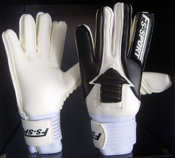 FS-Sport – Individuelle Torwarthandschuh-Sondermodelle – Keep It!